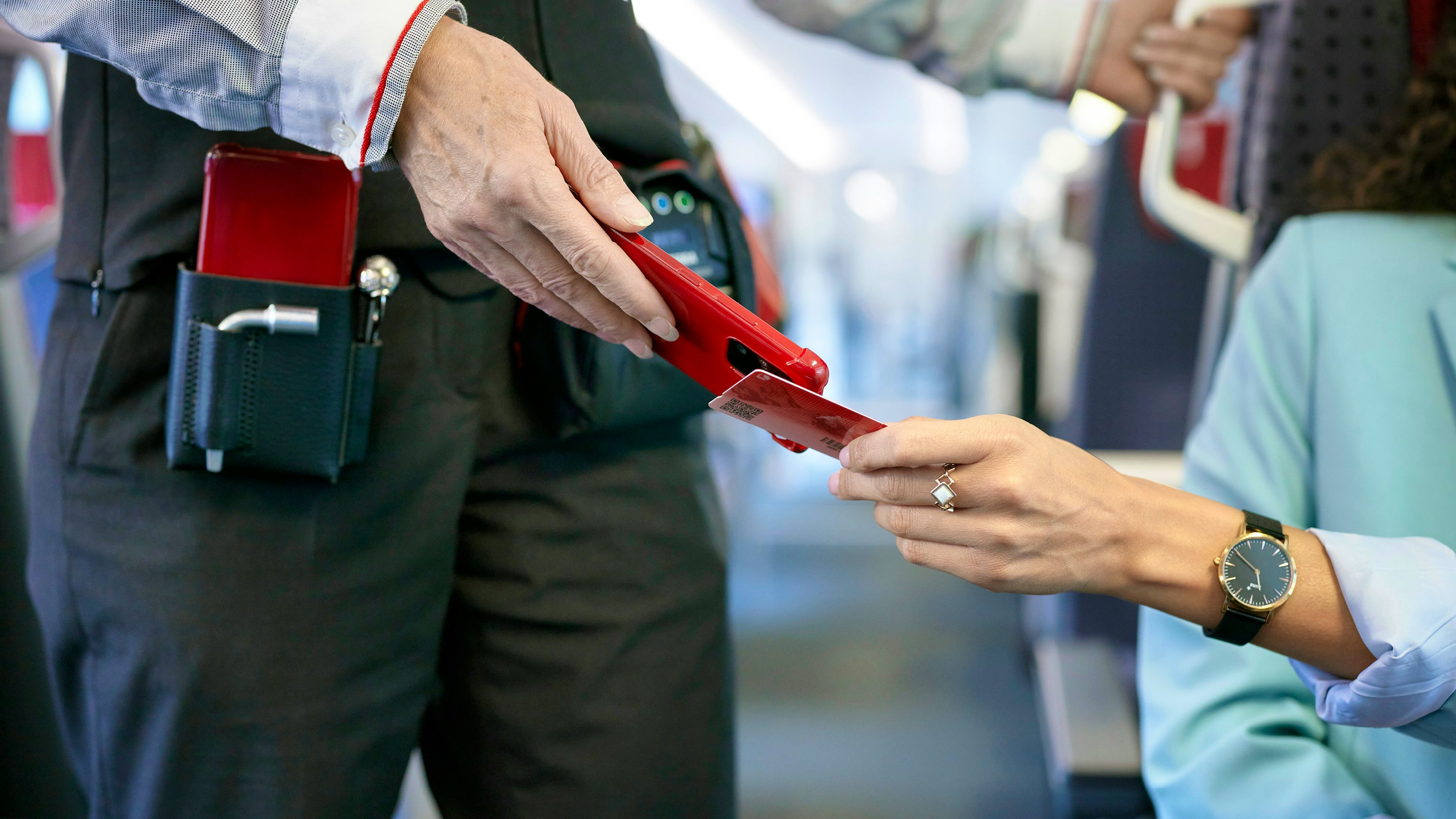 Help with the SwissPass | SBB Business Customer