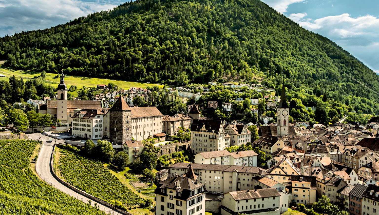 Swiss Travel Pass – Switzerland itinerary: 8 days | SBB