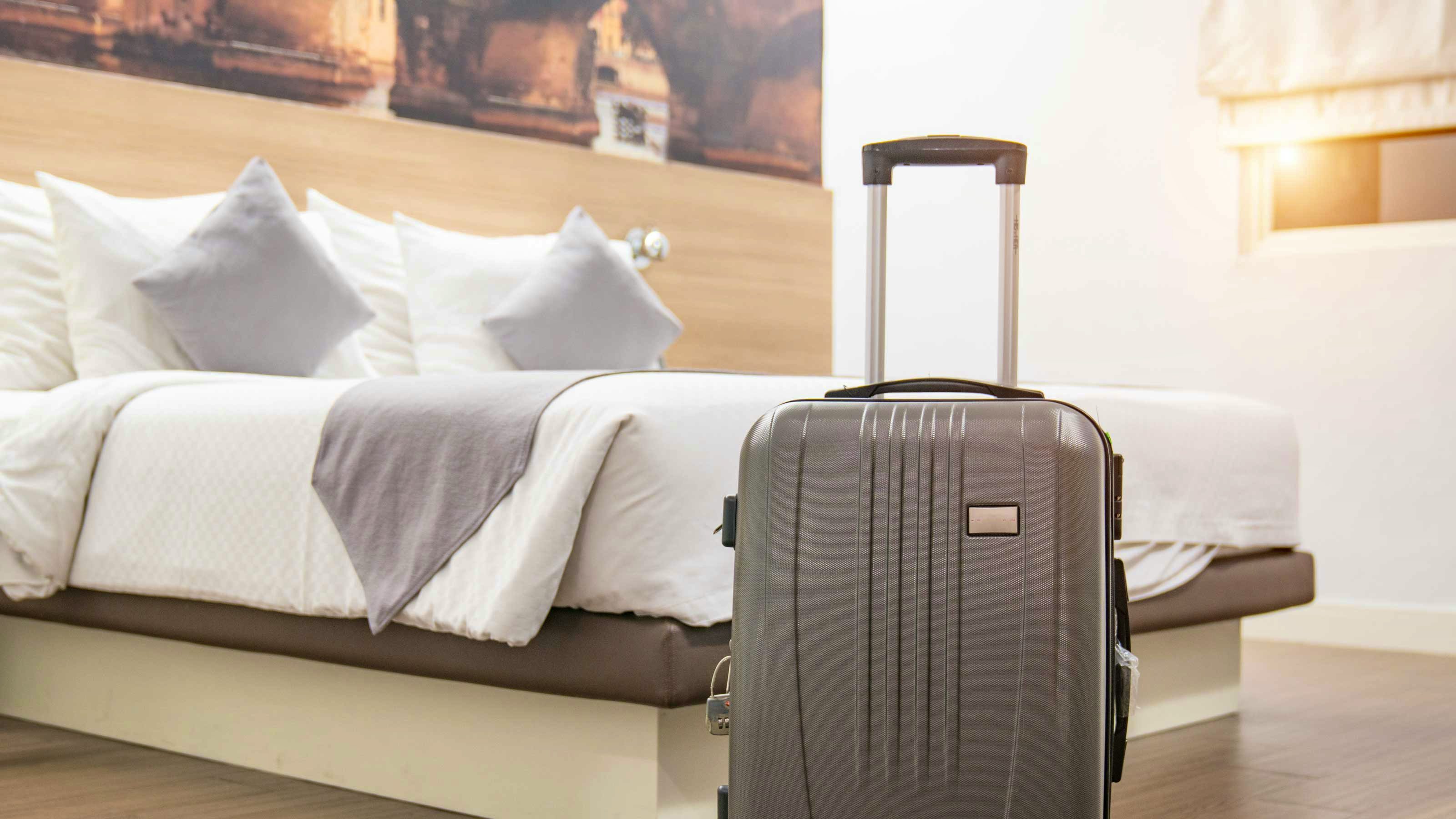 Luggage Special and free travel ticket for SBB partners | SBB