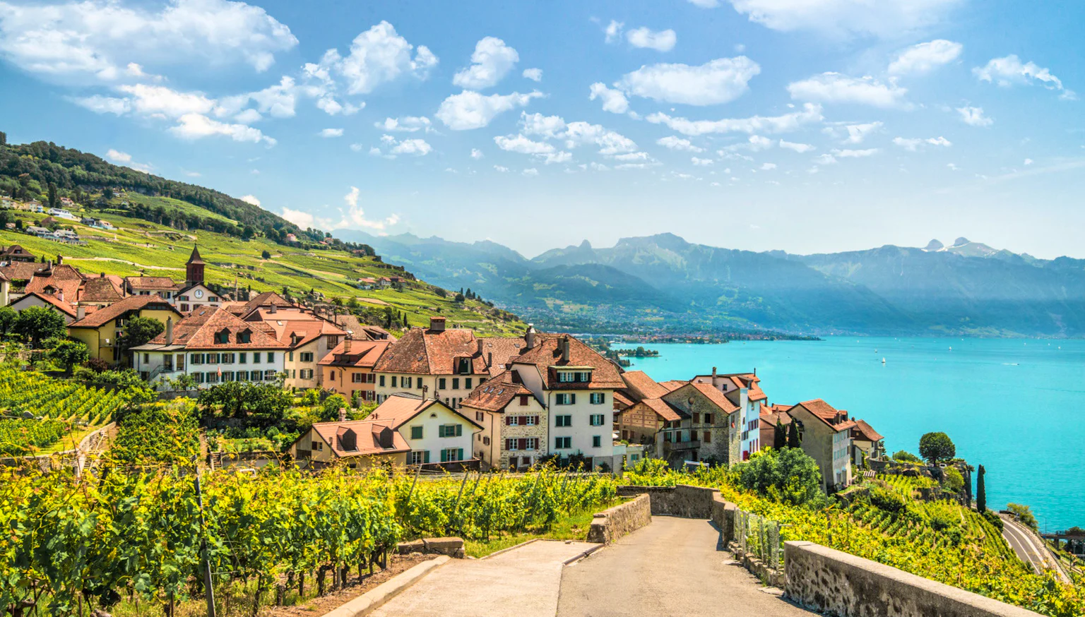 Découvrir les incontournables du vignoble de Lavaux | CFF