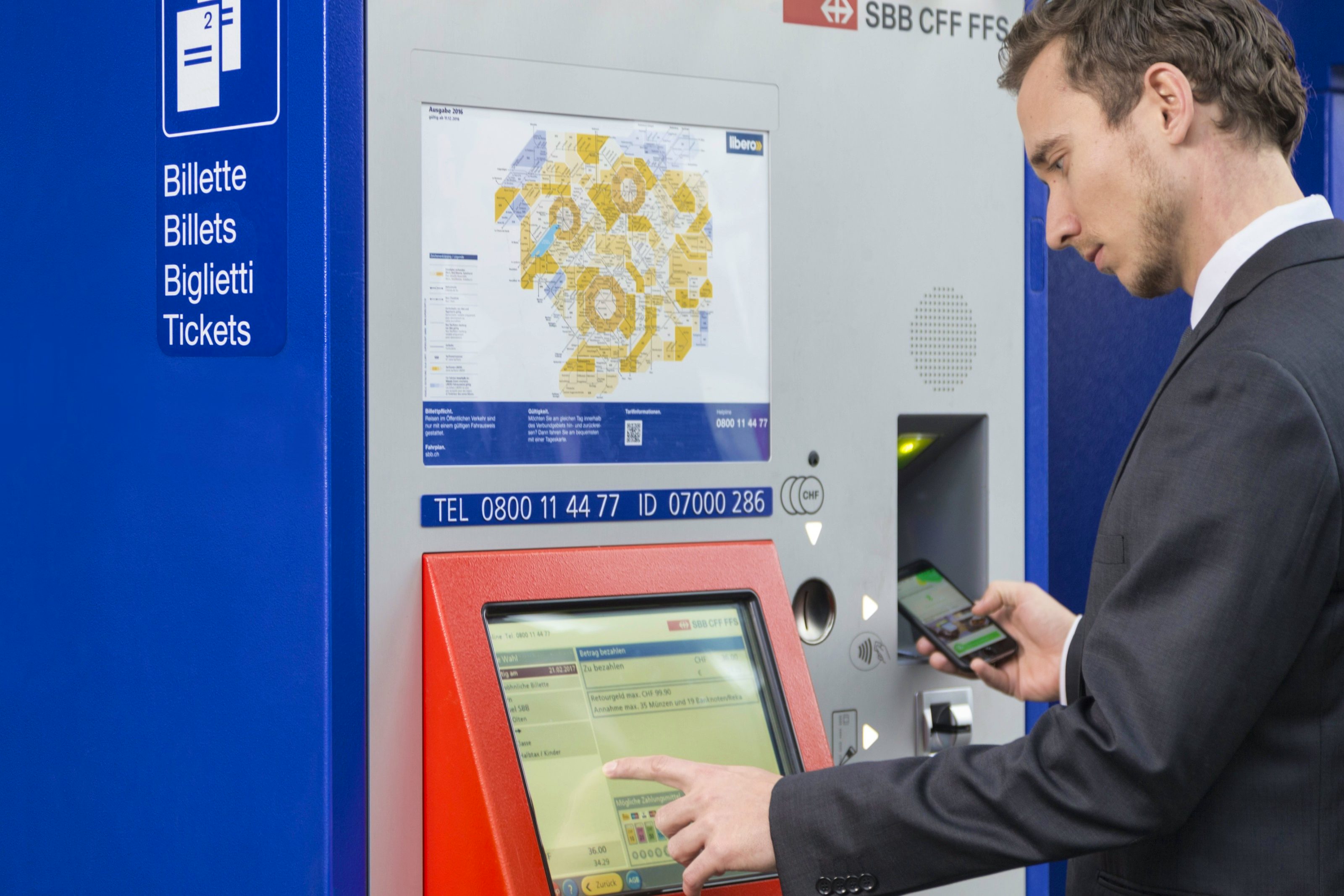 Top up your prepaid payment cards with ease any time at an SBB ticket ...