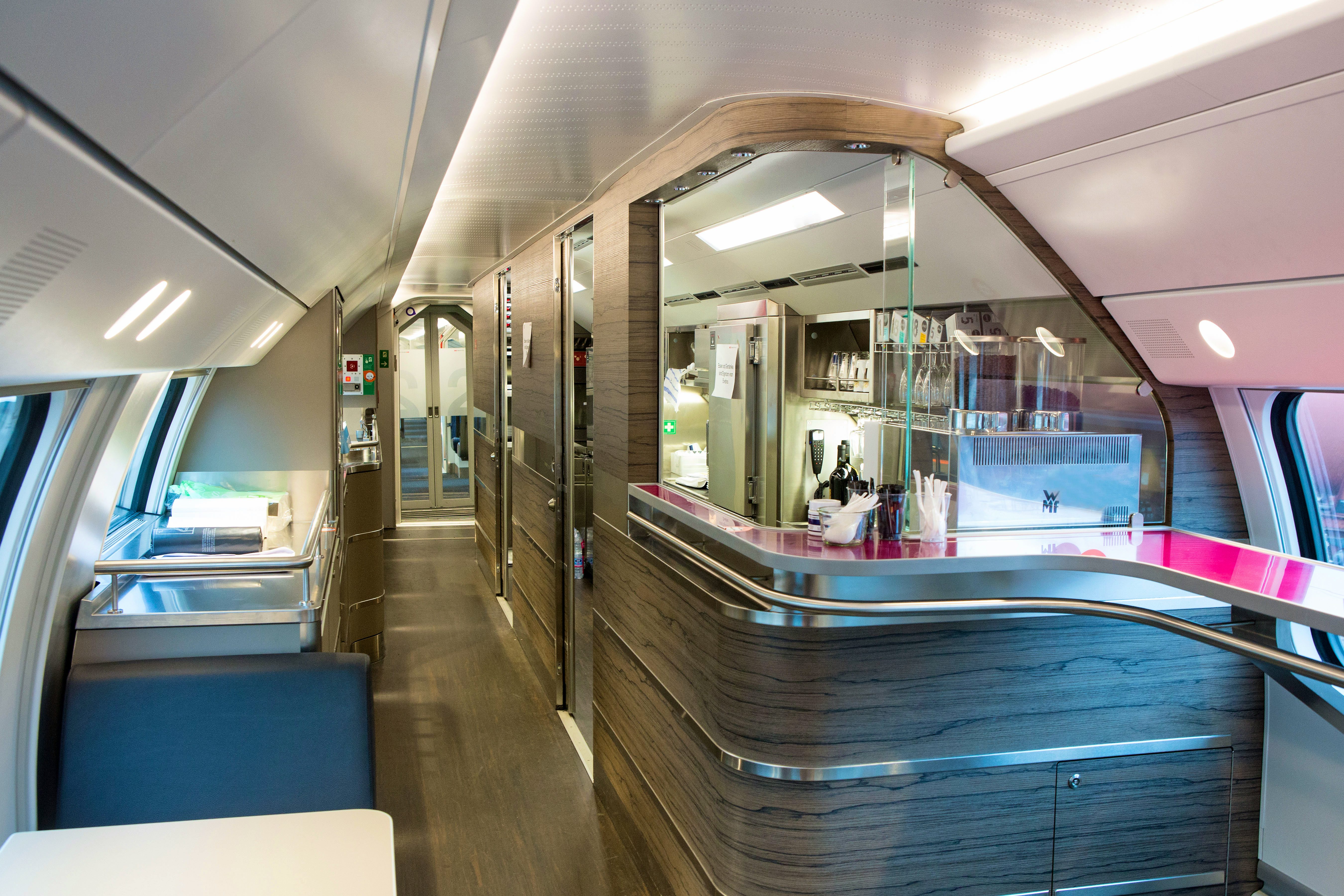 The new long-distance double-deck train | SBB