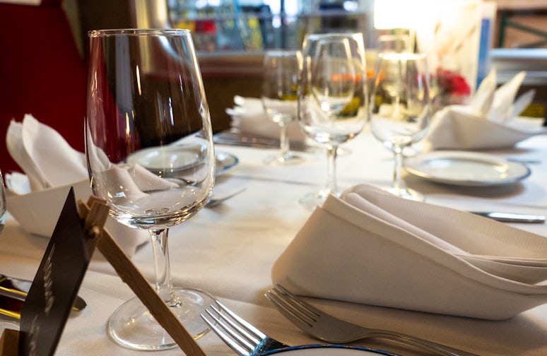 On-board restaurant and bistro | SBB