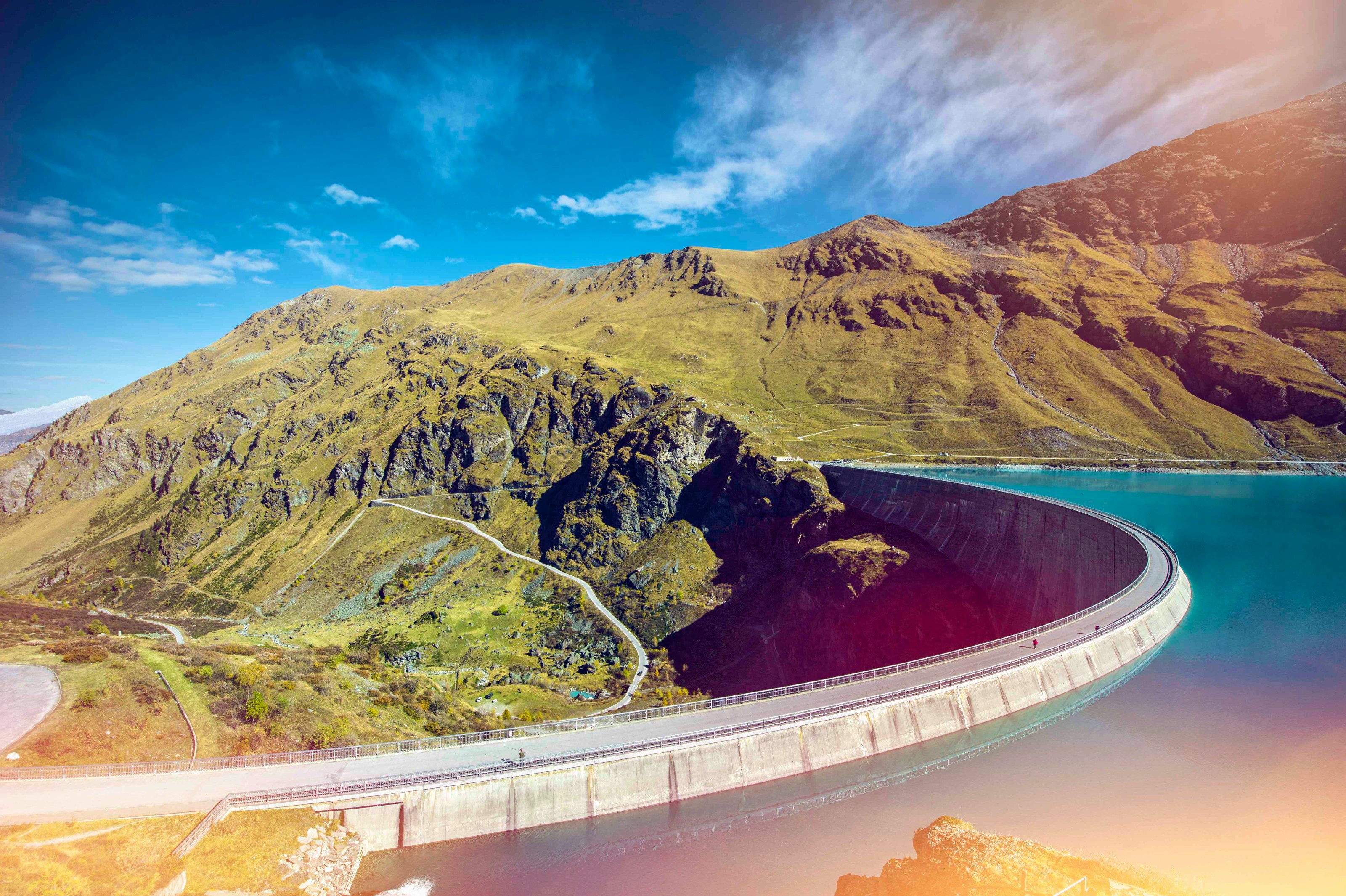 Lac et barrage de Moiry | CFF